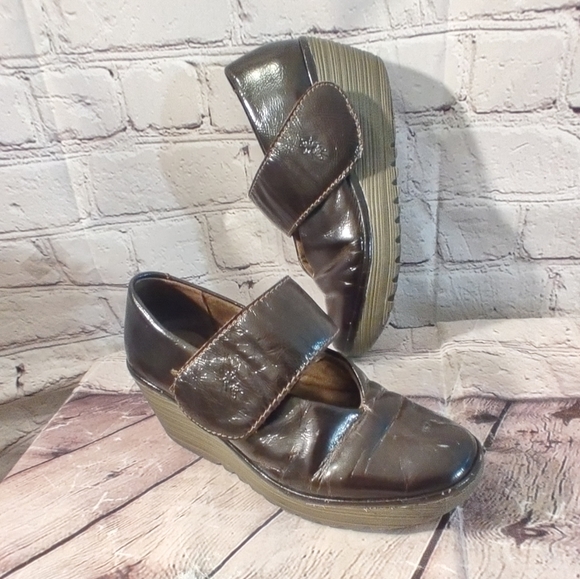 Fly London | Shoes | Fly London Y2k Clogs Yan Janes Brown Size 38 ...